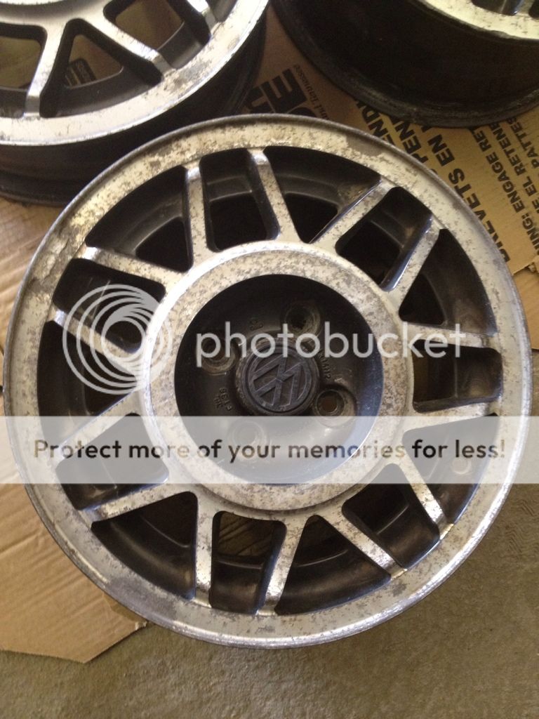 mk1 rabbit GTi snowflakes rims - and 14" Tear drops with caps | VW ...